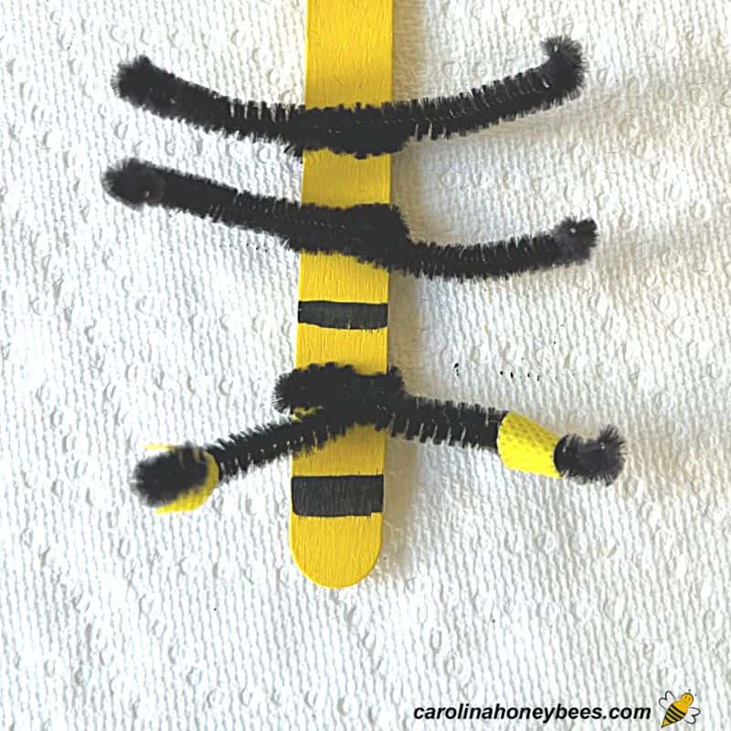 How to Make a Bee with Pipe Cleaners - Carolina Honeybees